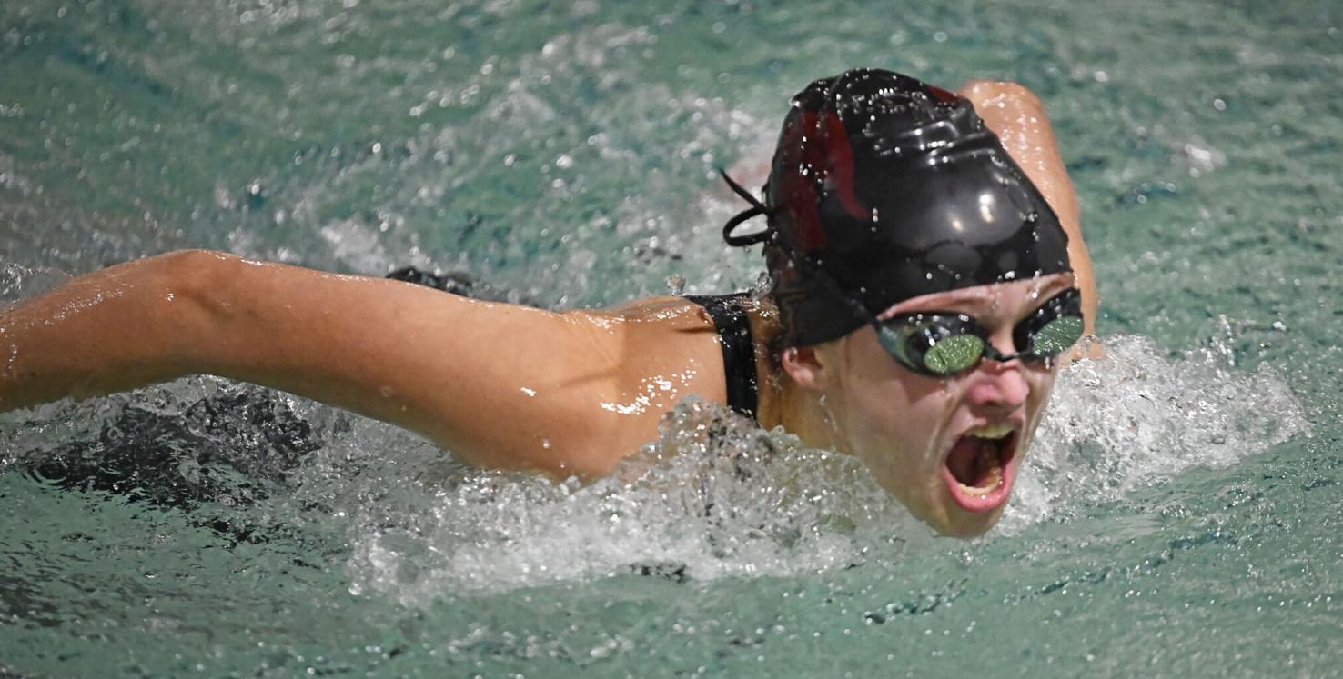 Hannah Wasson wins three | Archives | newstopicnews.com