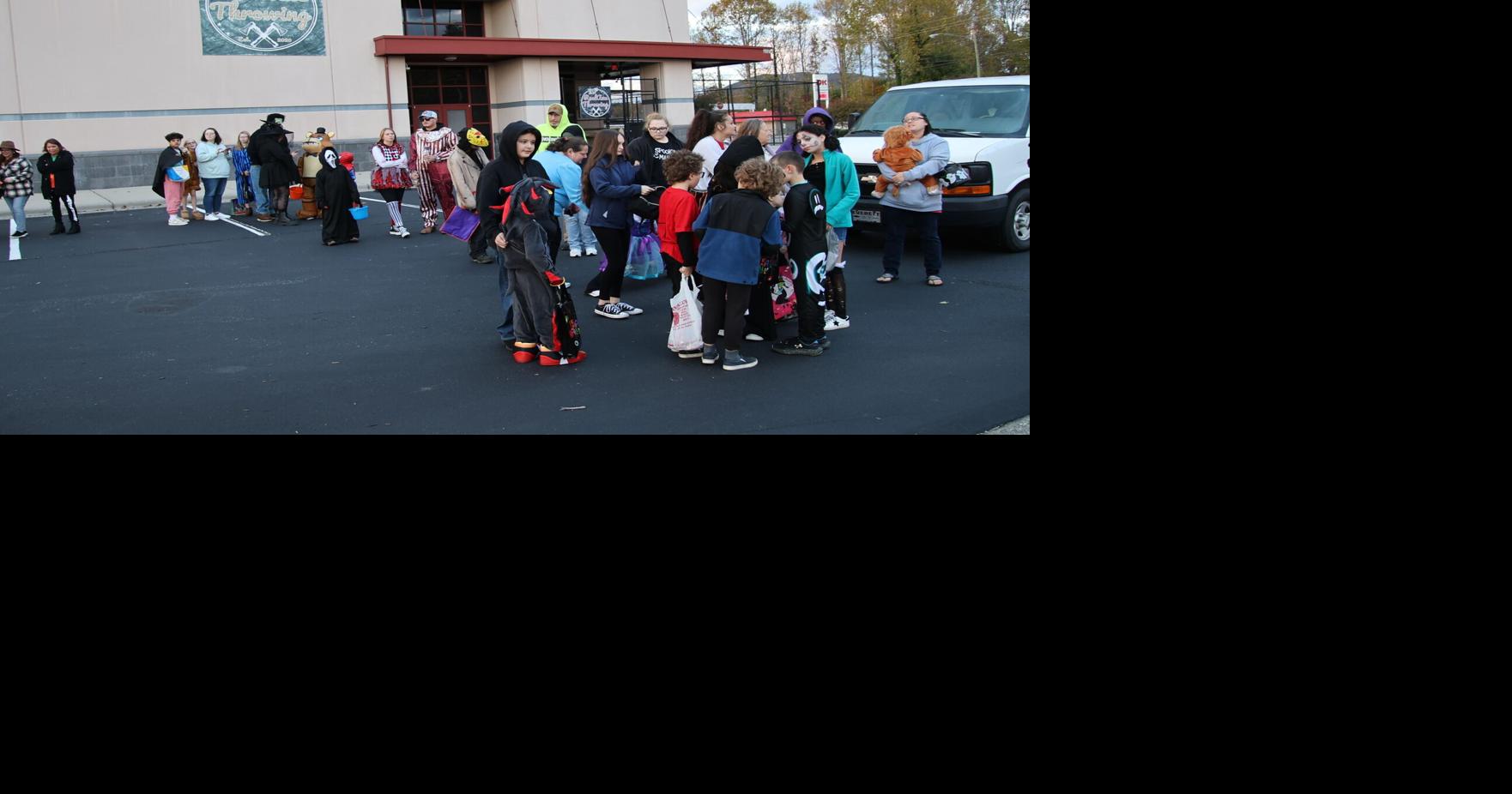 Lenoir Rotary, Bo's team up for Trunk or Treat | Archives ...
