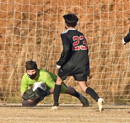 Hibriten rolls into regional final | Sports | newstopicnews.com
