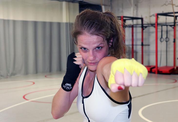 'Spiritual warrior': Bare-knuckle boxer Sydney Smith carries her faith and her father's memory ...
