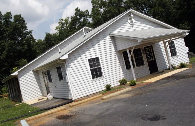 Augusta zoning board OKs animal pound use permit