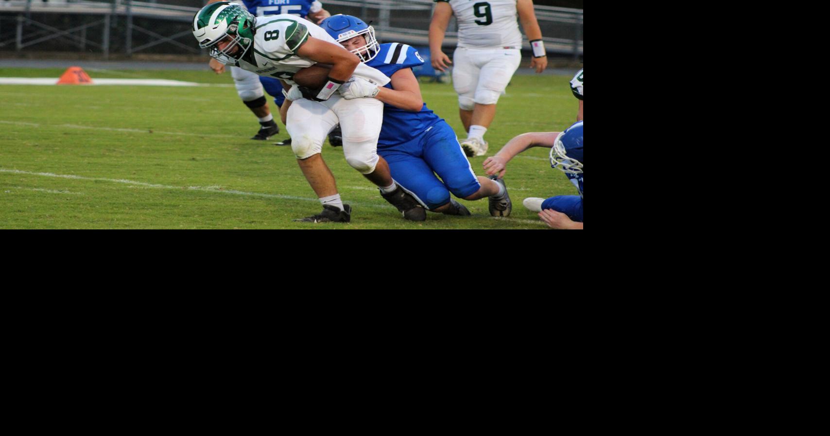 Fort Defiance football team overcomes 7-point deficit to beat Broadway