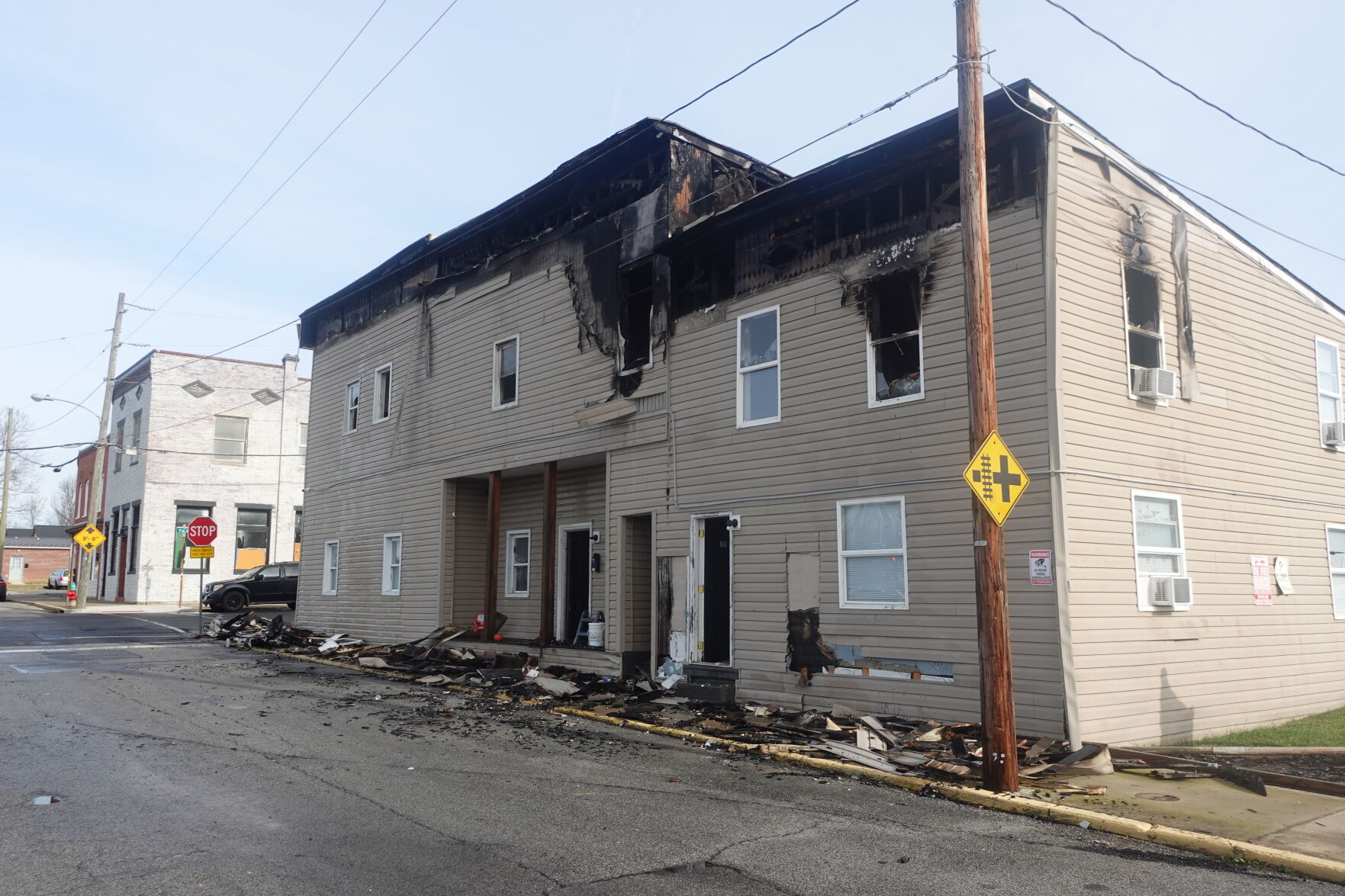 Dozens displaced after Waynesboro apartment fire