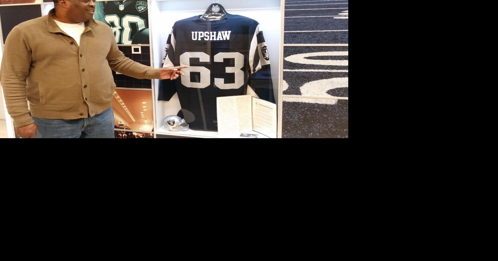 A long way from home: Ex-NFL star Ricky Ray has not forgotten his ...