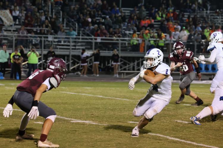 Fort Defiance football team runs past Stuarts Draft