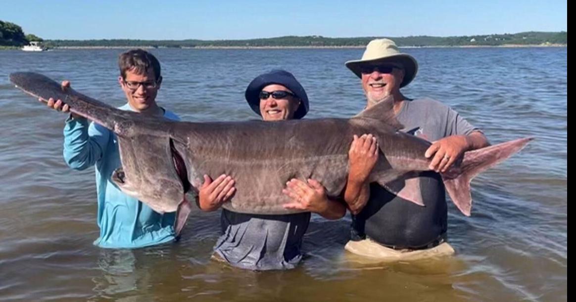 Teen angler takes record paddlefish at Oklahoma's Keystone Lake