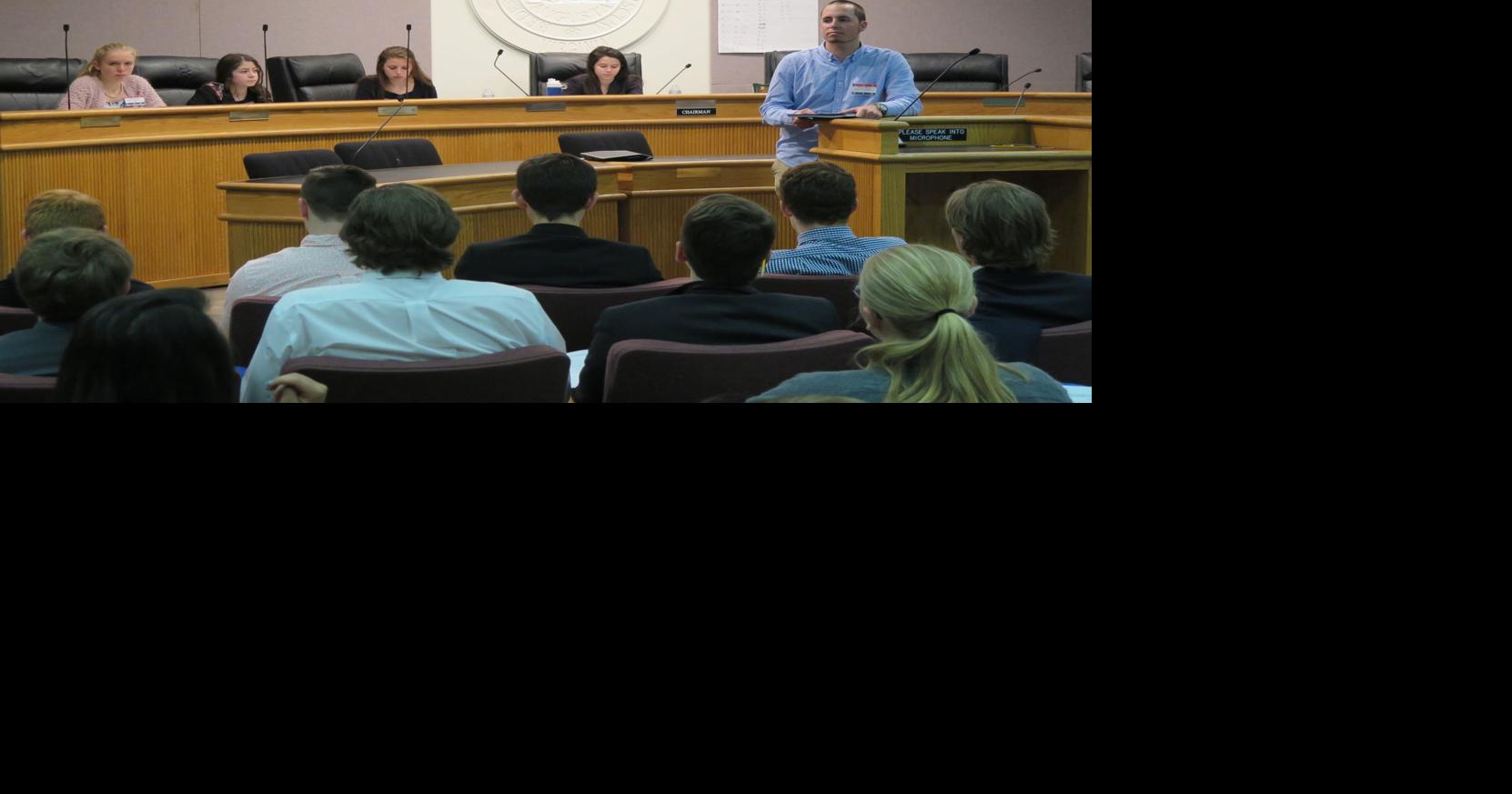 Lesson in democracy: Students take on roles as legislators in Model ...