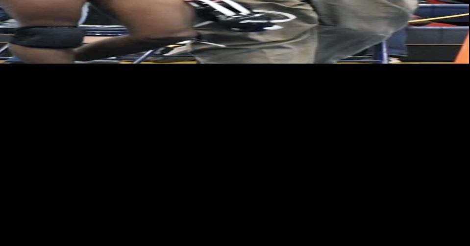 Fishburne's wrestling coach Terry Waters surpasses 400 career victories ...