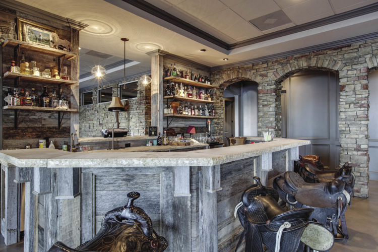 Homes of Distinction: 123 Summit Lane | Homes + Interiors ...