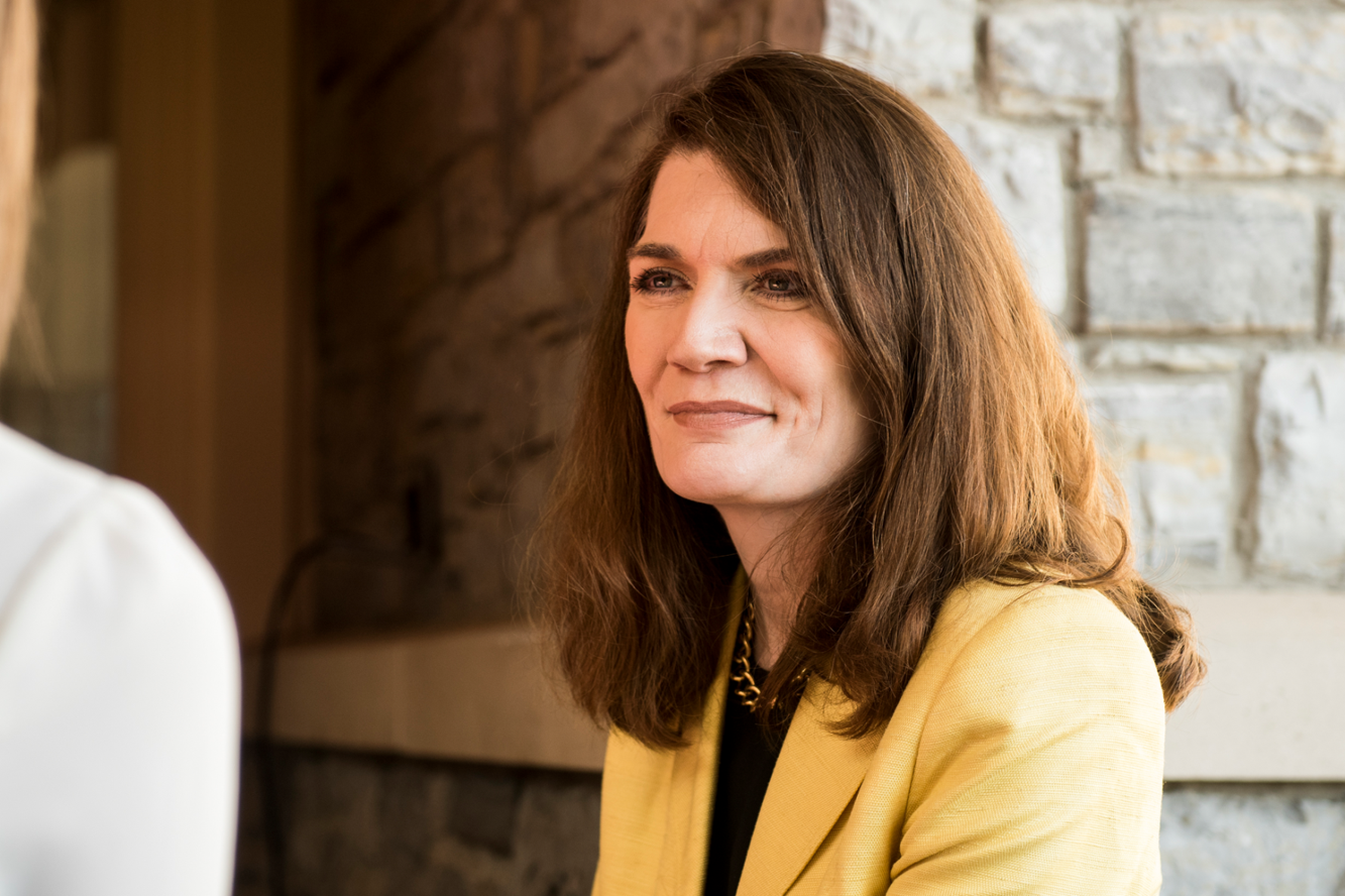 A Chat With Best-Selling Author Jeannette Walls | Personality ...