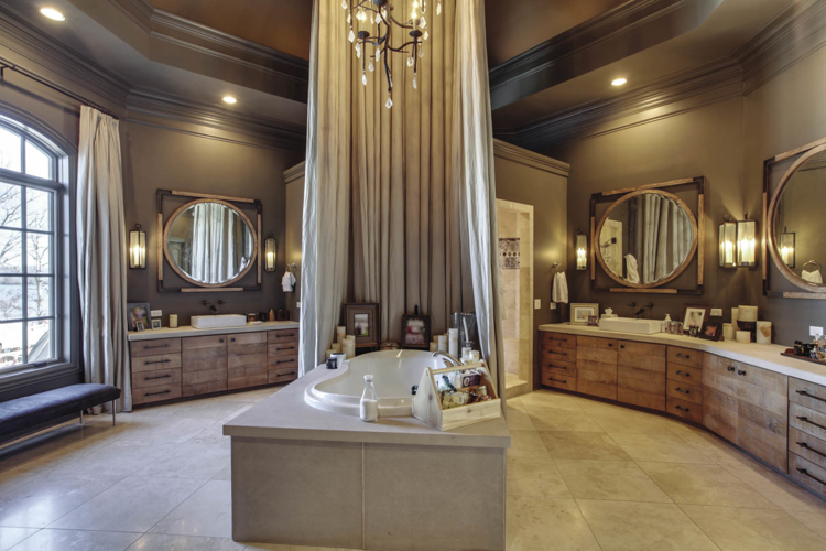Homes of Distinction: 123 Summit Lane | Homes + Interiors ...