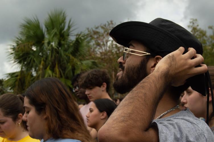 Photos: UCF students "Charge On" into Reflection Pond at Spirit Splash ...