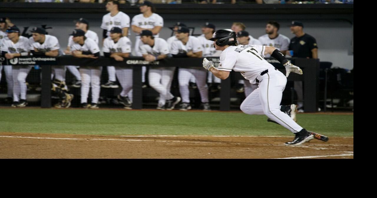 Knights earn fifth consecutive win over No. 4 Florida | Sports | The Charge
