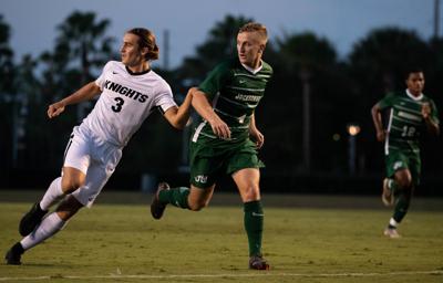 UCF men's soccer defeats UTRGV with golden goal in double overtime ...
