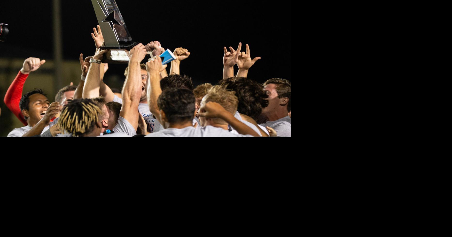 UCF men's soccer clinches season title, home-field advantage with late ...