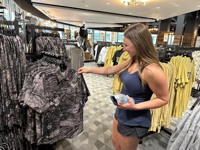 Travis Scott features UCF in his new apparel line | Life | The Charge