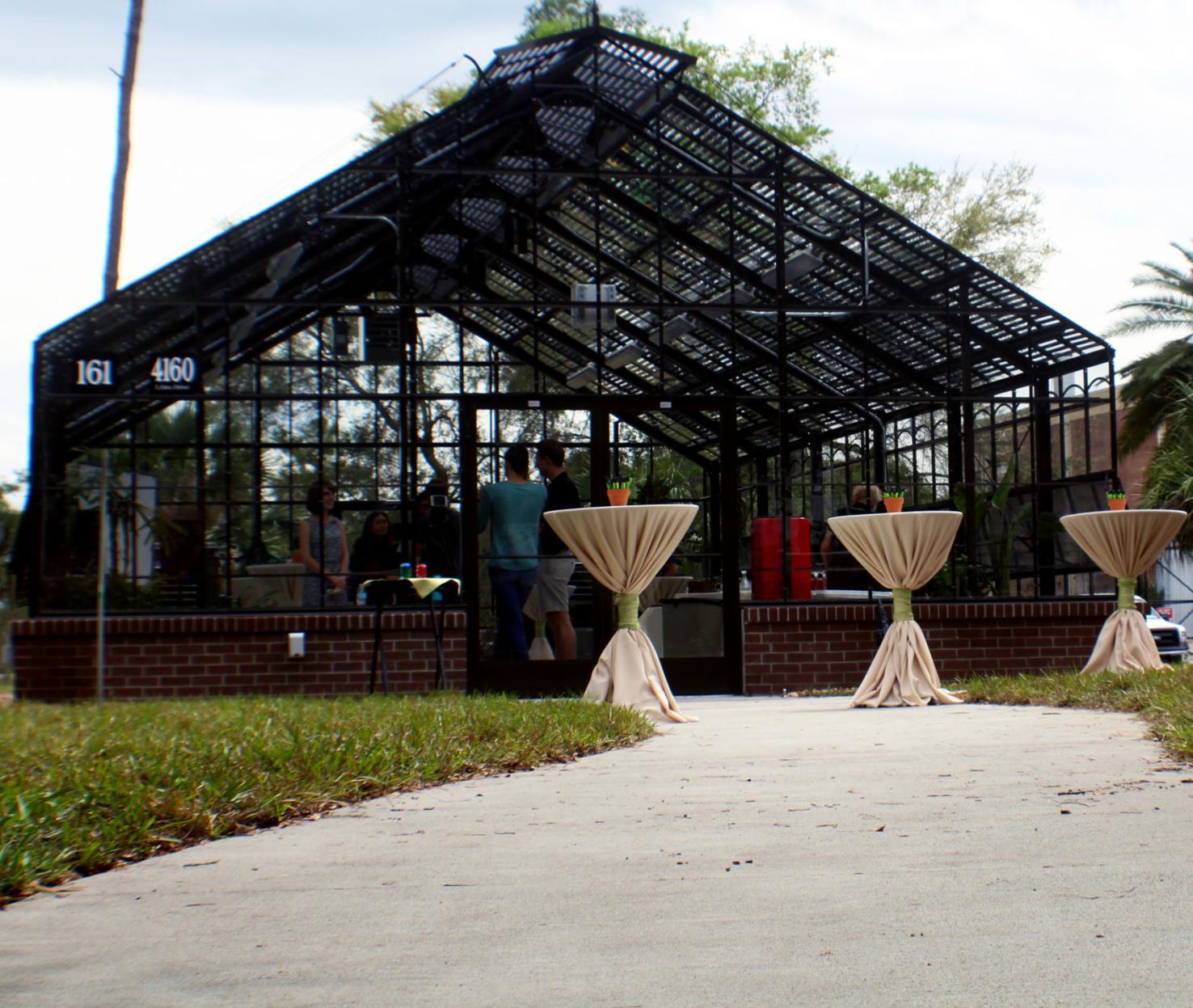 Rebuilt greenhouse breathes new life into UCF Arboretum | News | The Charge