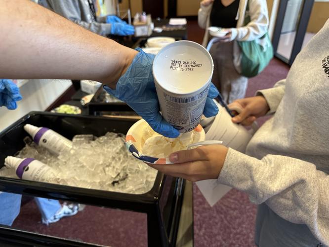 Rosen Life holds ice cream social and movie night | Multimedia | NSM.today