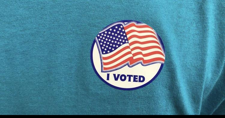 UCF College Republicans, Democrats react to on-campus early voting ...