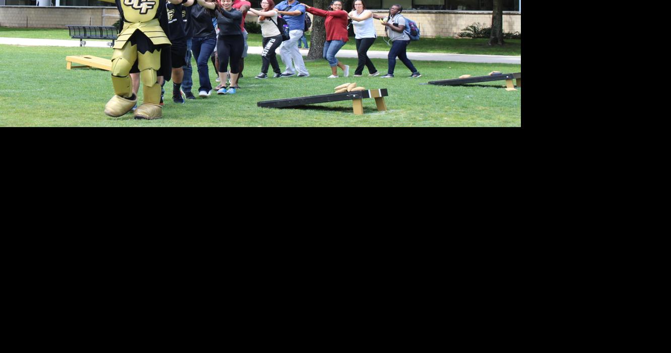 Photos: UCF students conga their way out of stress at the Conga into ...