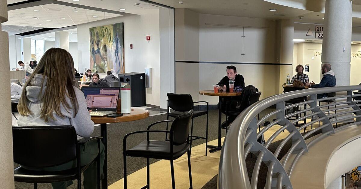 UCF students juggle busy schedules during summer session | Culture ...