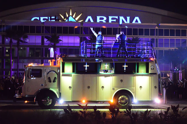 Photos: UCF IGNITE The Night campaign lights up CFE Arena | Life | NSM ...