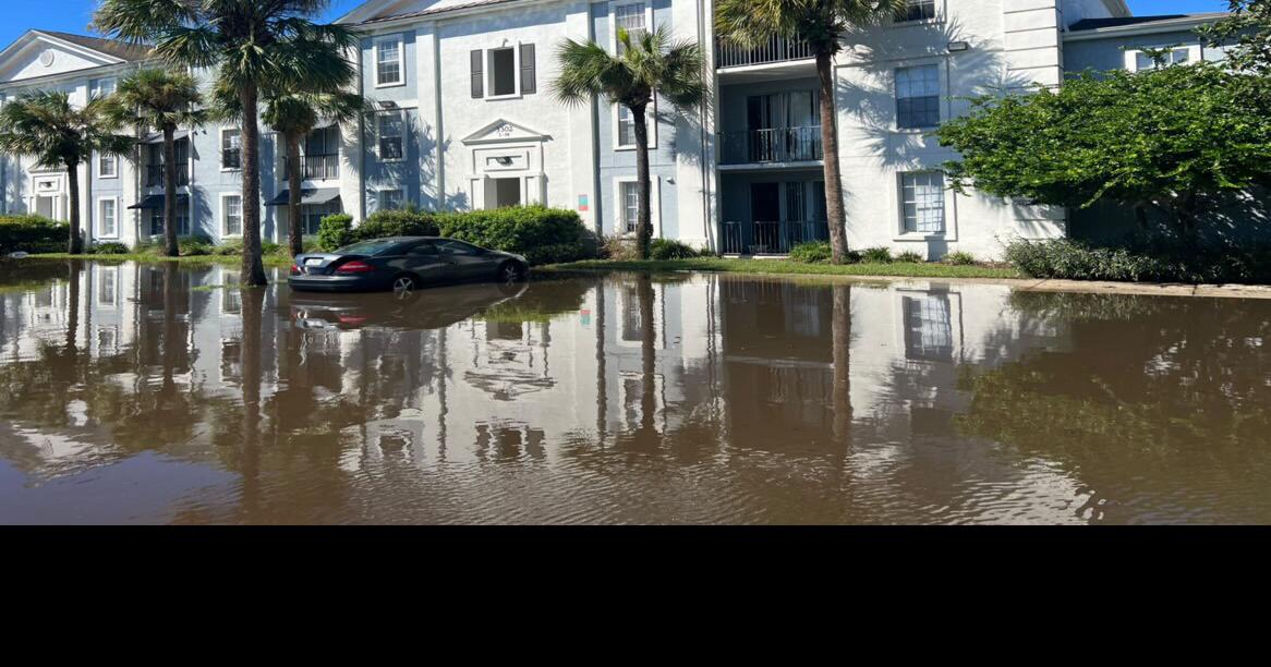 UCF parents open up homes to displaced students after Hurricane Ian ...