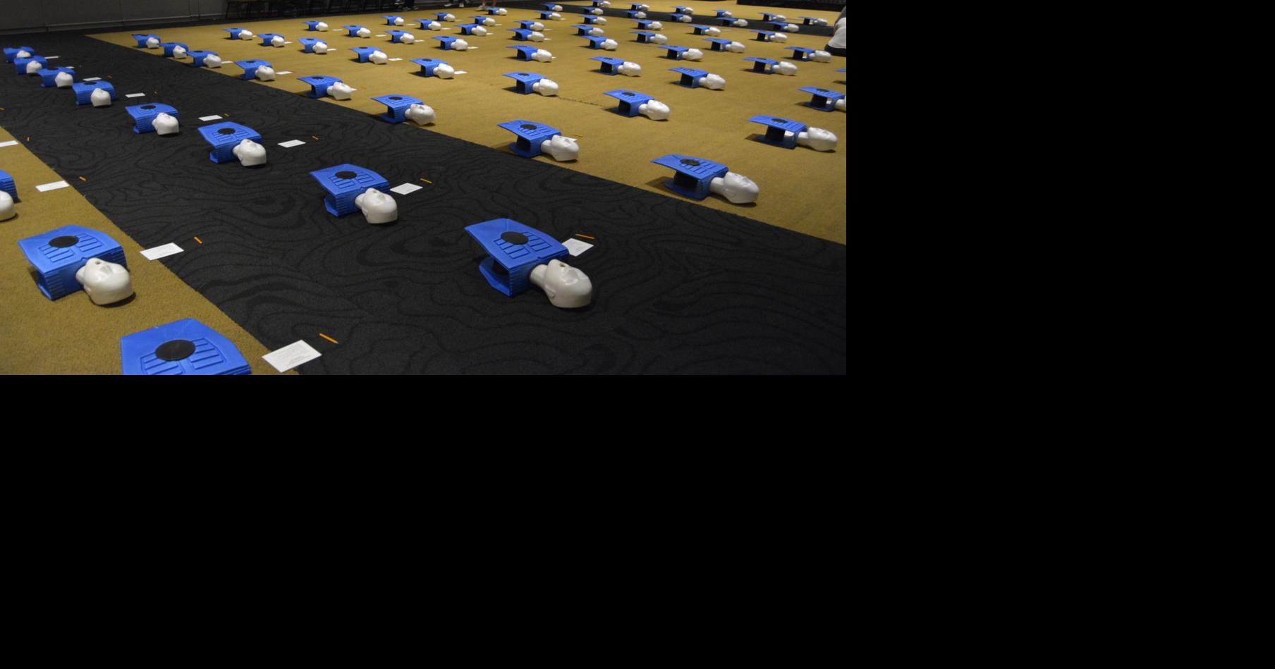 Photos: Students learn hands-only CPR to celebrate World Heart Day ...