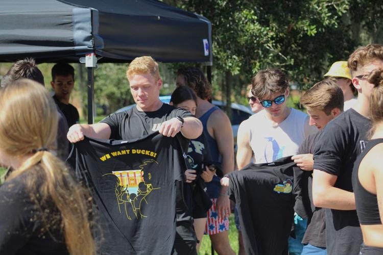 PHOTOS: UCF students take a dip at Spirit Splash | Multimedia | The Charge