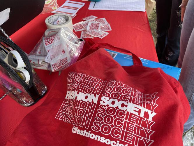 Fashion Society UCF and Depop host Swap Shop event to connect, inform students | Life | The Charge