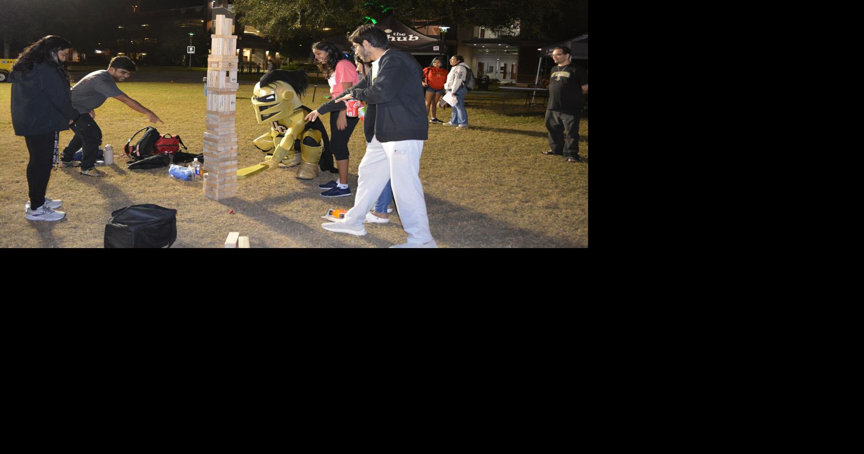 Fall Fest brings students and clubs closer | Life | The Charge