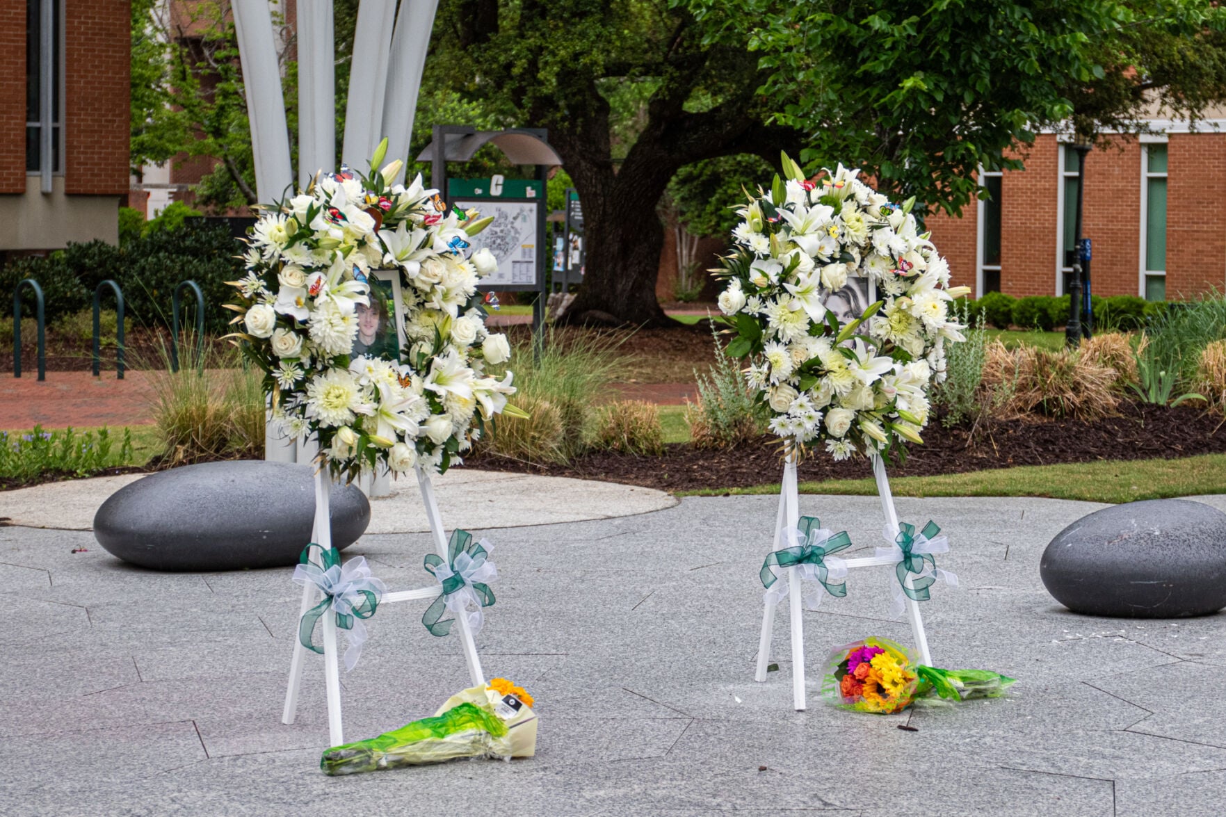 UNC Charlotte honors Ellis 'Reed' Parlier and Riley Howell on seventh ...