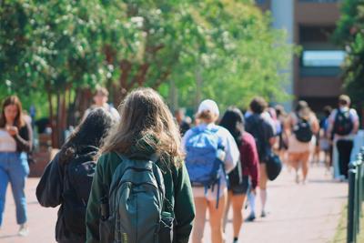 UNC Charlotte's I Am First Gen and First Gen Niners organization help ...