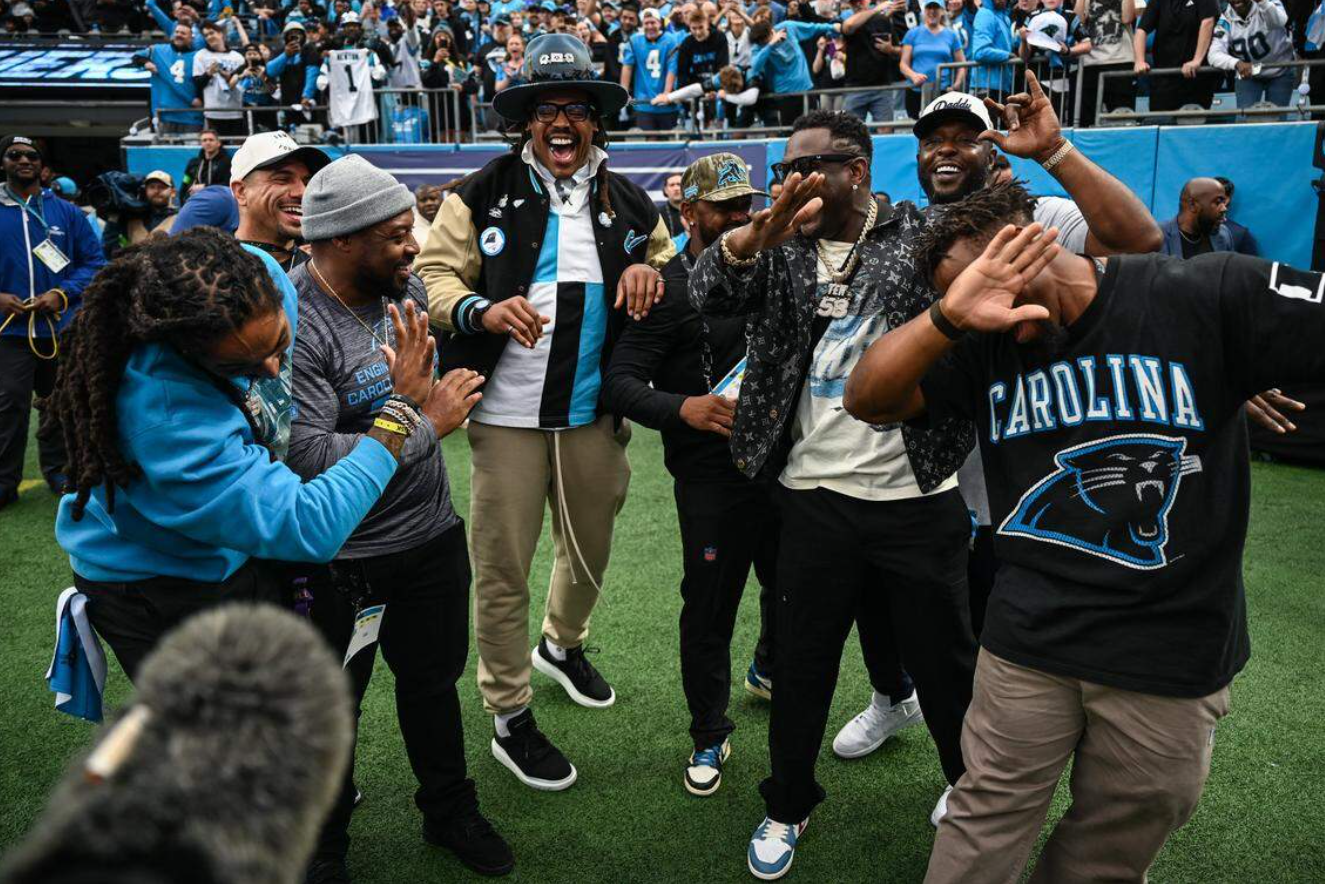 Oh, Sweet Carolina: Charlotte crowd ignites Panthers playoff fever ...