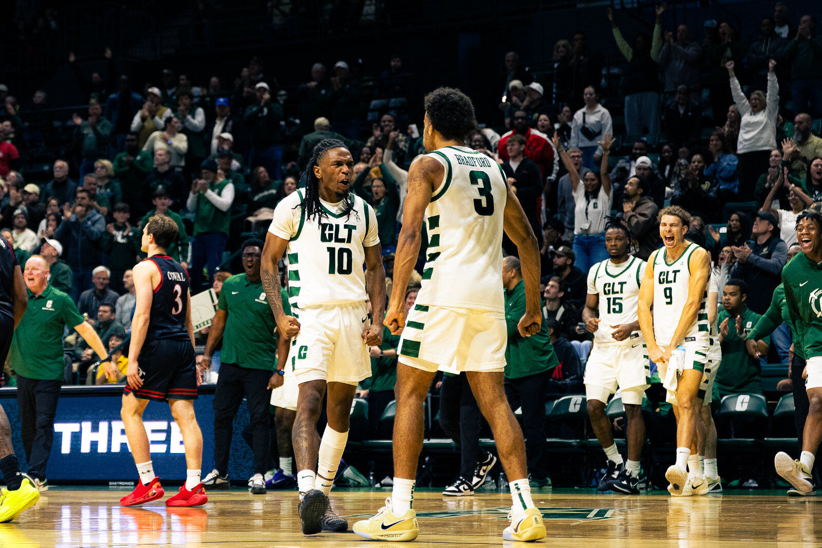 Charlotte men's basketball heads to unbeaten Virginia Tech for rebound win | Sports | ninertimes.com