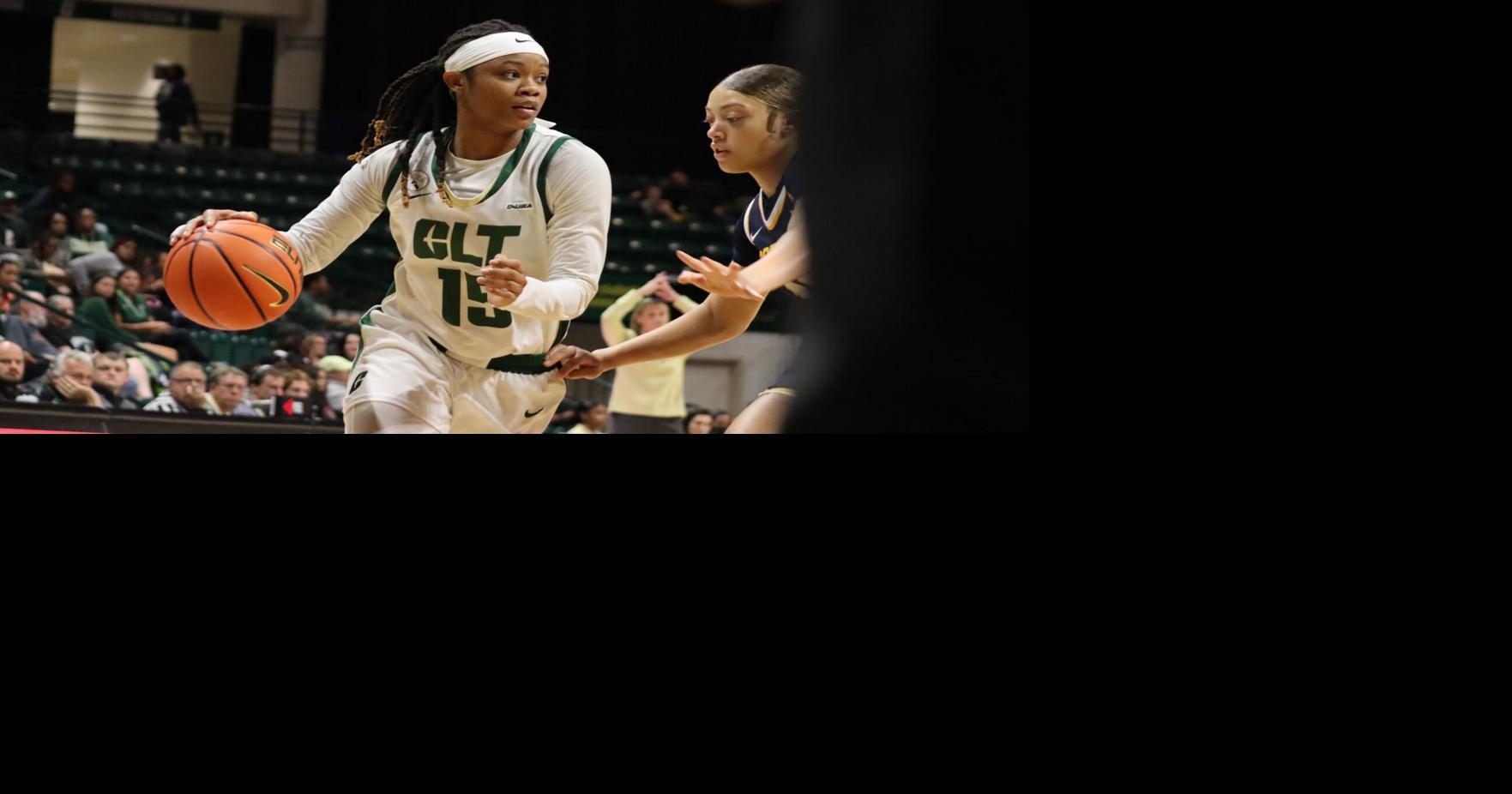 Charlotte women's basketball wins third straight home game, taking down ...