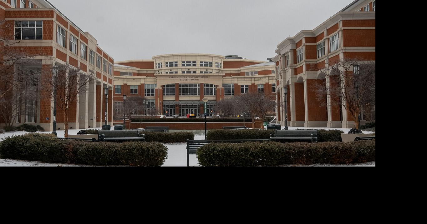 Photos: Snow Day at UNC Charlotte 2026 | Multimedia | ninertimes.com