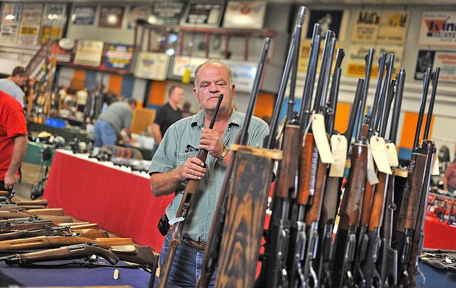 Gun show draws north country hunters | News | nny360.com