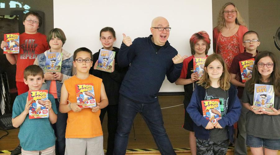 Author Aaron Reynolds wows Fairgrieve Elementary | News | nny360.com