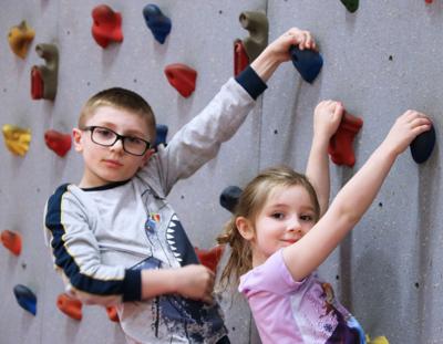Riley Elementary hosts family wellness night | Education | nny360.com