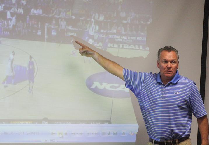 Sharing The Wealth | Sports | nny360.com