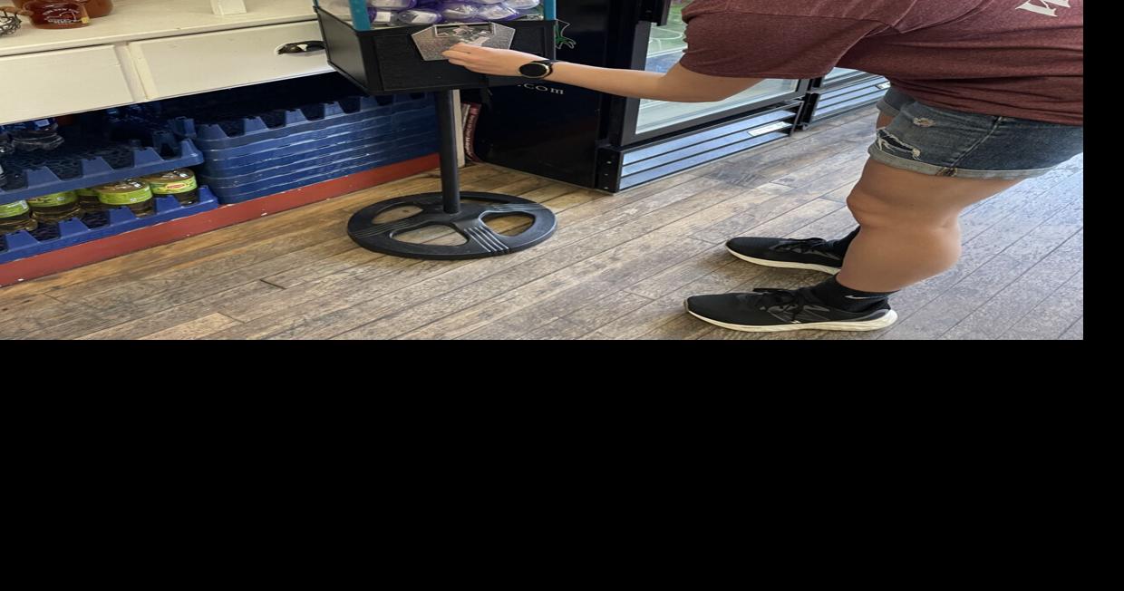 Big ol’ gumball machine brings poetry to Good Ol’ Wishy’s | Community ...