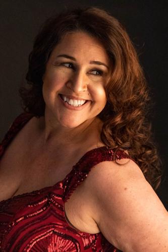 Sunday Portrait: Plus-size model enters new phase in cancer battle with ...