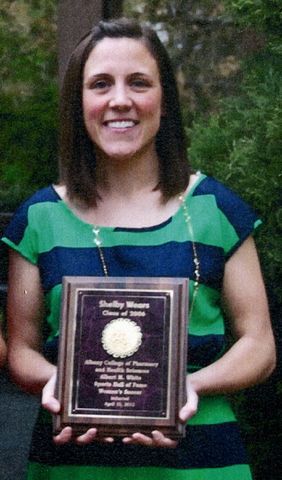 Shelby Wears In Hall of Fame | Sports | nny360.com