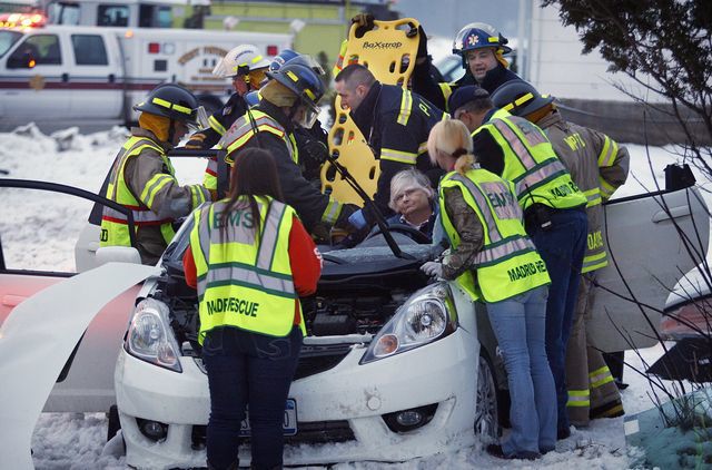 Driver trapped in car accident | News | nny360.com