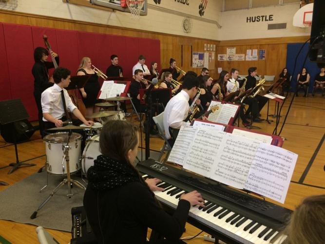 Instrument ‘petting zoo’ to recruit student players | News | nny360.com