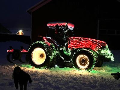 Tractor Lighting Contest set in Lowville | Kidscontent | nny360.com