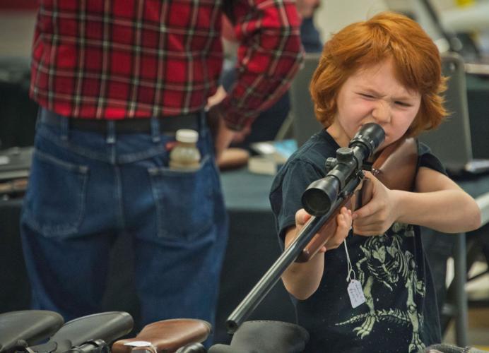 Colton gun show benefits fire department | News | nny360.com