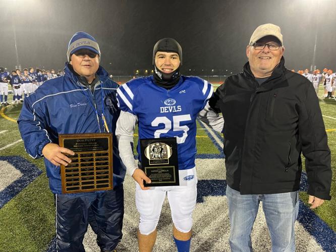 OFA earns Class B football three-peat with shutout versus Sandstoners ...