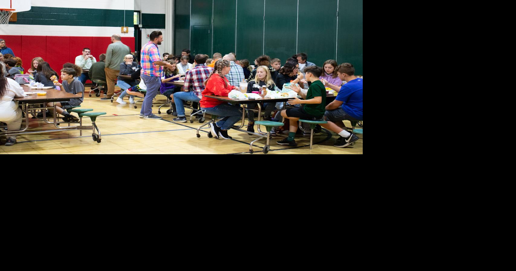 Volney Elementary’s Picnic Pals event invites parents to lunch with ...